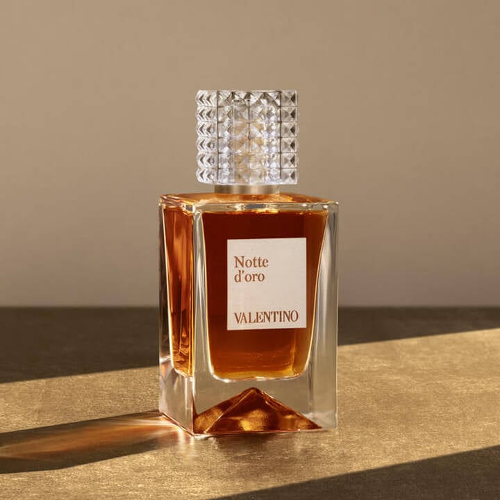 Shop Anatomy of Dreams Notte Doro Perfume | Valentino Beauty